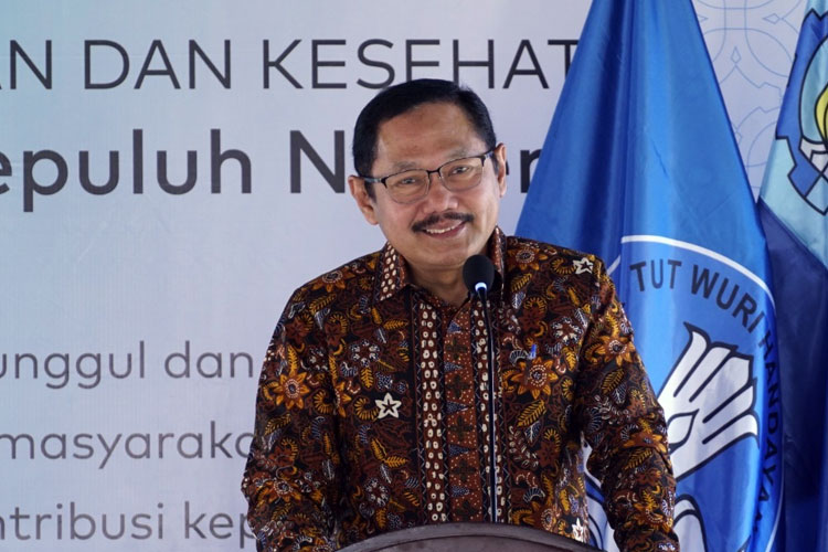 Belum Ada Pengganti Prof BUS Sebagai Dekan FK Unair - TIMES Indonesia