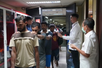 Imigrasi Indonesia Deportasi Ribuan Orang Asing - TIMES Indonesia