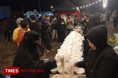 1000 Porsi Bakso Gratis Meriahkan HUT ke-79 RI di TAPA FKPAT - TIMES ...