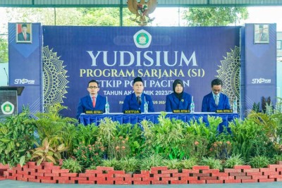 Lulusan STKIP PGRI Pacitan Ditekankan Miliki Tanggungjawab Akademik di ...