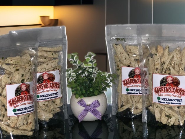 Endang Soleha ProduksiBakso Goreng Empol: Motivasi Kewirausahaan Anak ...