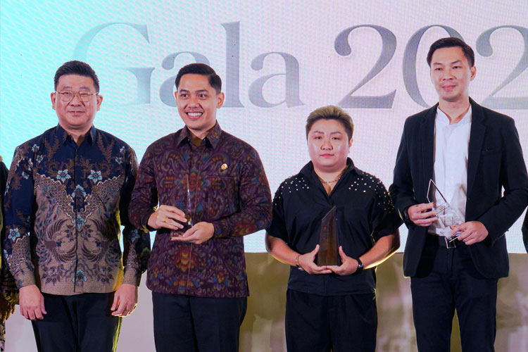 Yonathan Andre Baskoro Didapuk Jadi Presiden Alumni Taylors University Chapter Indonesia - TIMES ...