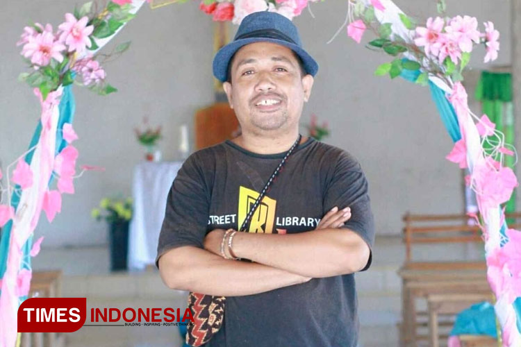 Goresan Seni di Atas Sampah, Solusi Kreatif dari Seniman Malaka untuk Masalah Lingkungan - TIMES ...