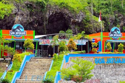 Goa Jatijajar, Pesona Alam dan Legenda Abadi di Kebumen - TIMES Indonesia