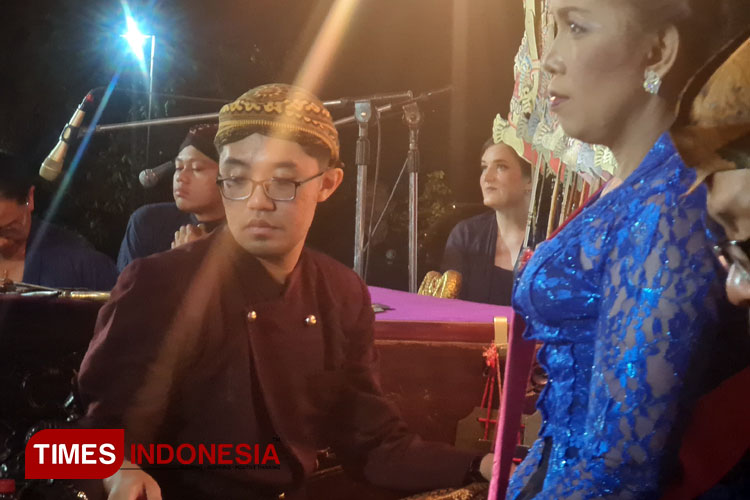 Sosok Dalang Muda di HUT ke-93 GKJW, Angkat Budaya Lewat Gaya Masa Kini ...
