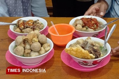 Bakso A Sallam, Surga Mukbang buat Pecinta Bakso di Majalengka - TIMES ...