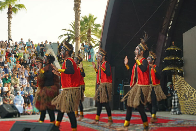 Tari Sajojo: Riang Gembira Papua di Panggung Budaya PPI Maroko - TIMES ...