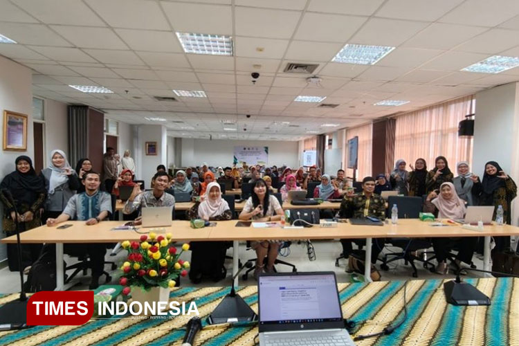 Rumpun Kimia FMIPA UNJ Diseminasikan E-Modul Berbasis STEM dan ...