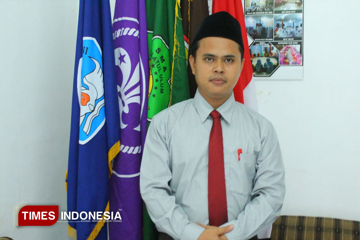 Sentuhan Intelektual Gus Aab Memantik Jiwa Pendidik di SMAS Raudlatul ...