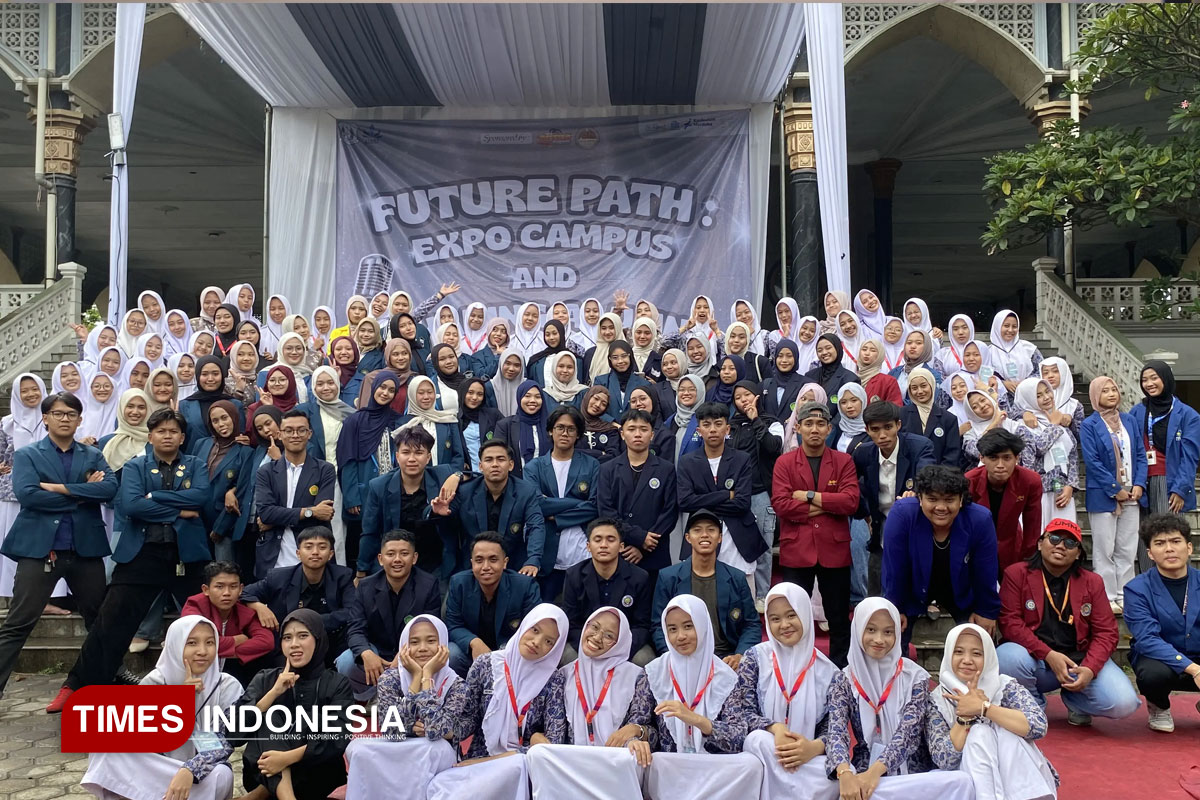 SMA Modern Al-Rifa’ie 2 Gelar Expo Campus dan Sharing Alumni 2026 ...