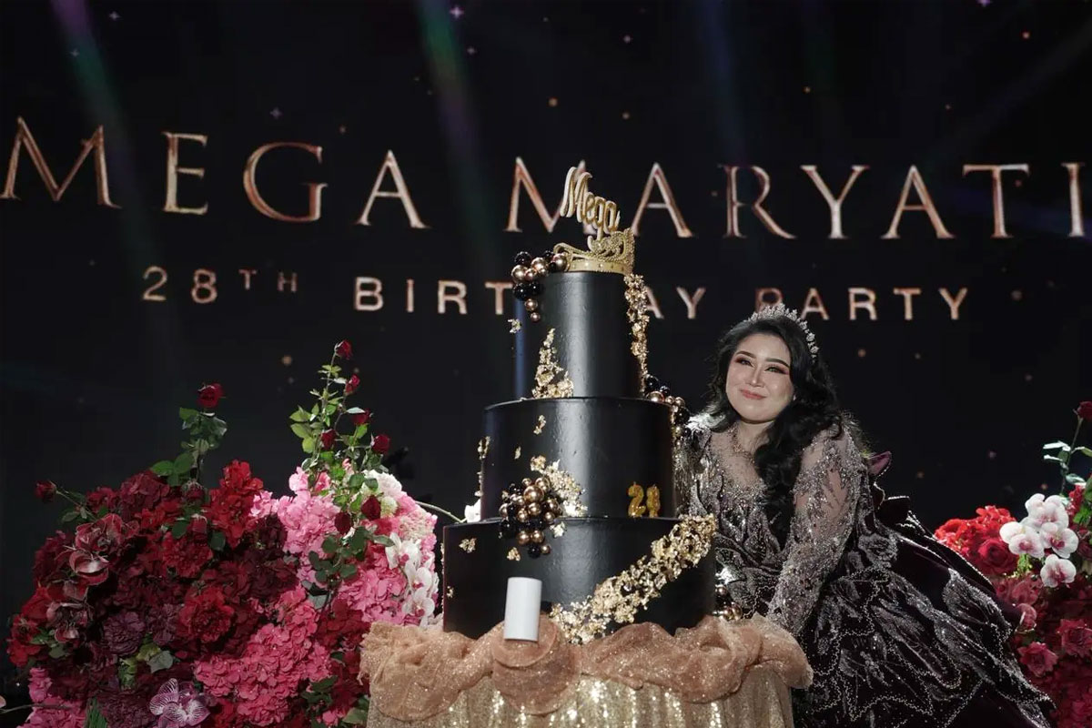 Rayakan Ultah ke 28, Mega Maryati Habiskan Ratusan Juta sebagai Self ...