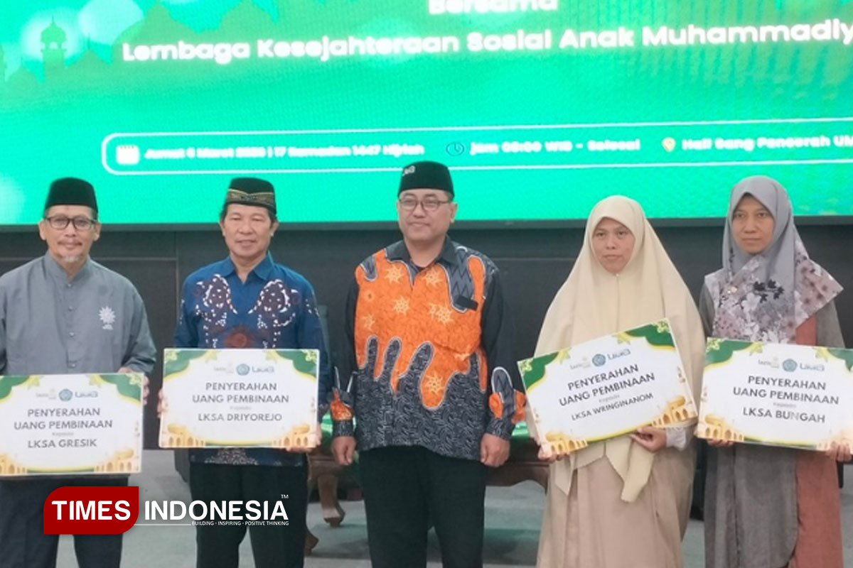 Momen Ramadan, UM Gresik Santuni Anak Yatim dan Bantu Operasional LKSA ...